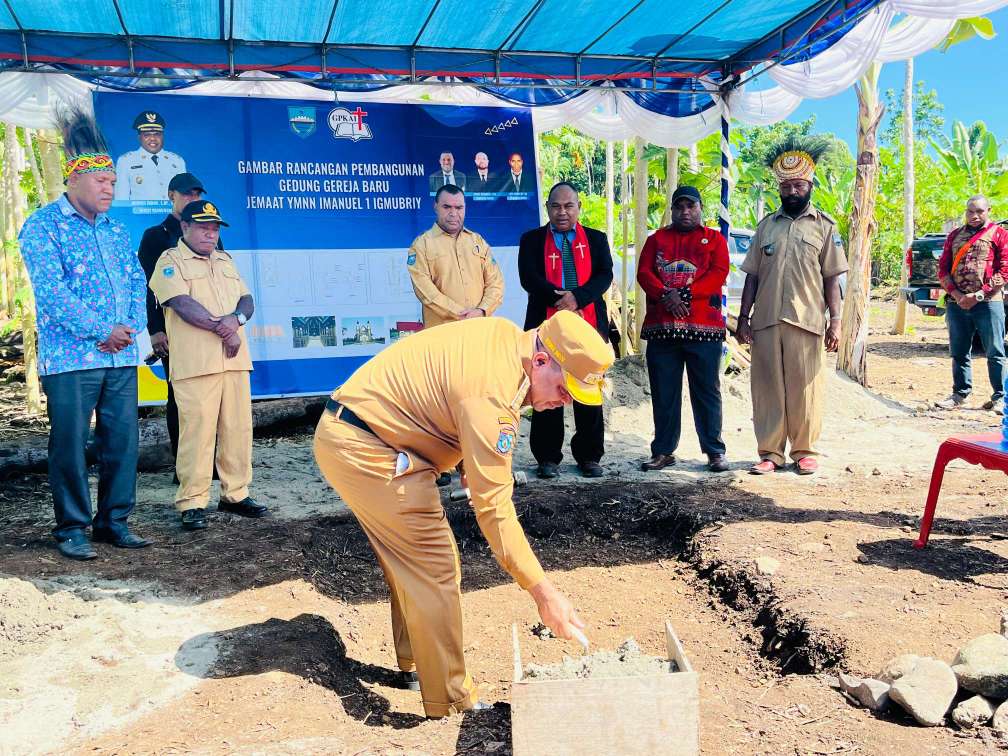 Pembangunan Gereja Imanuel I Igmubriy Masuk Program 100 Hari Kerja Bupati dan Wabup Manokwari ...